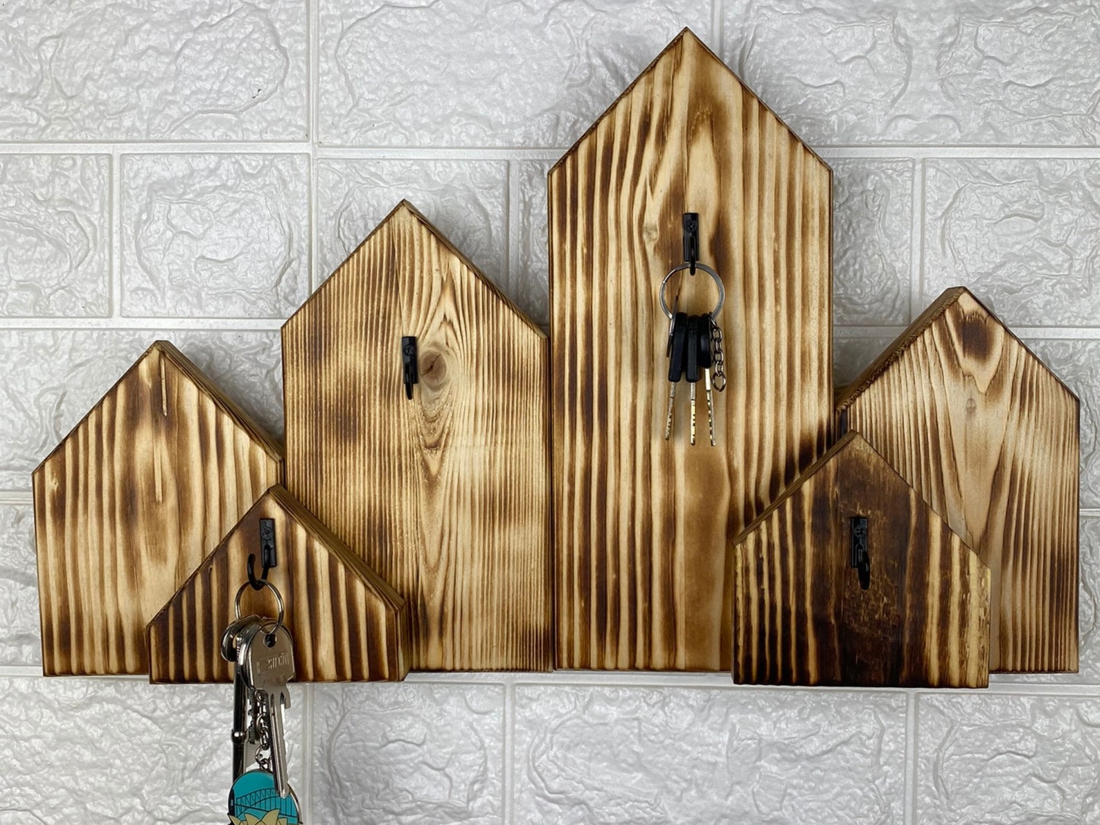 Rustic Wood Wall Hanging 4 Hook Key, Rustic Wooden Key Holder for Wall ...