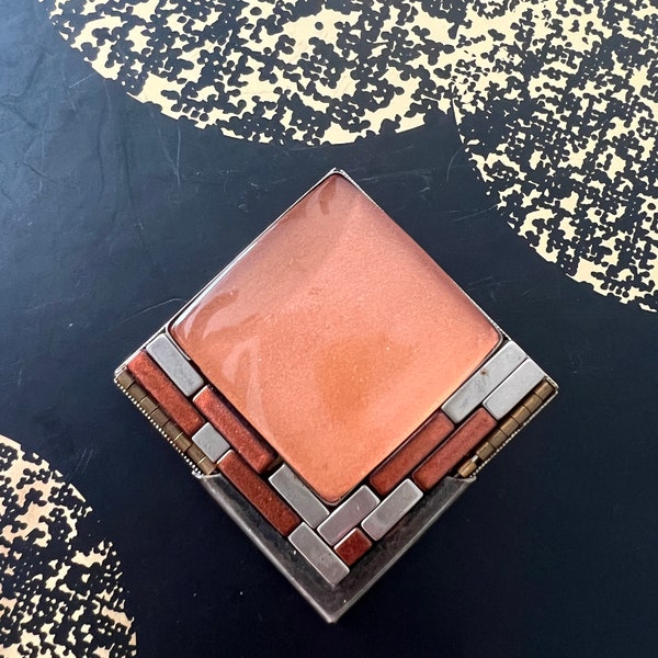 Langani Brooch - Etsy