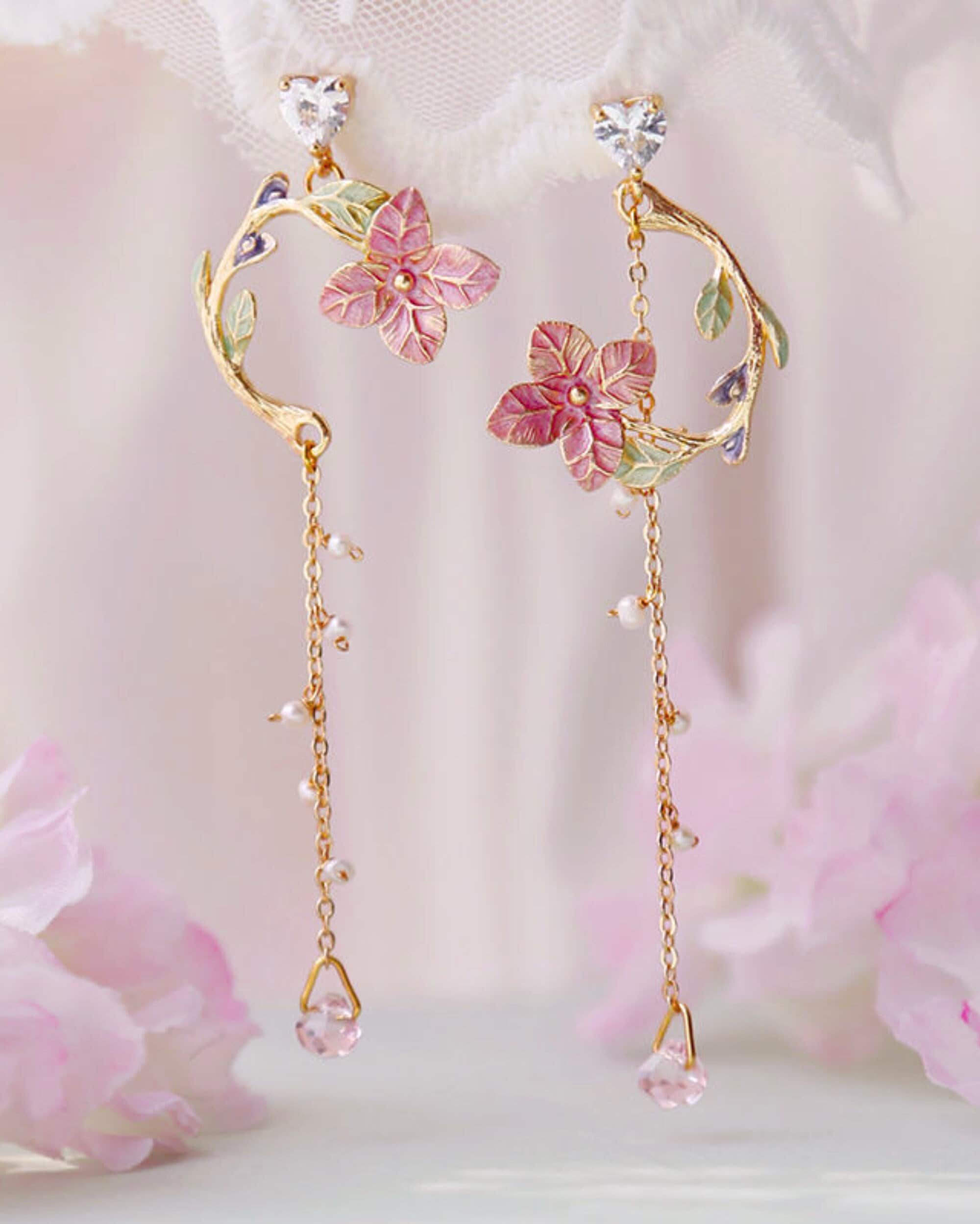 Chinese Classic Ancient Beauty Floral Style Asymmetry Drop Dangle ...