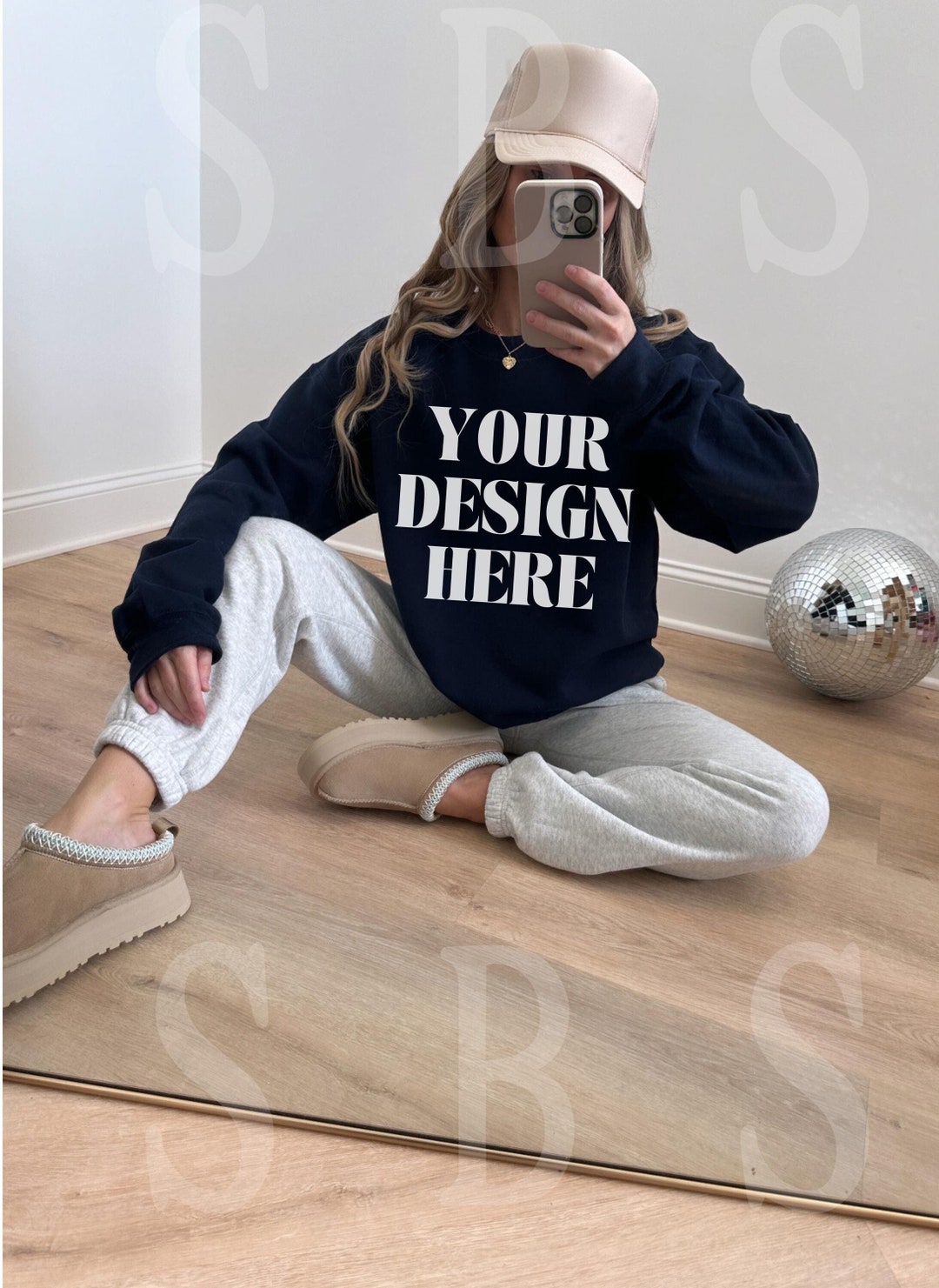 Navy Gildan 18000 Crewneck Mock Up, Trendy Preppy Mocks Aesthetic ...
