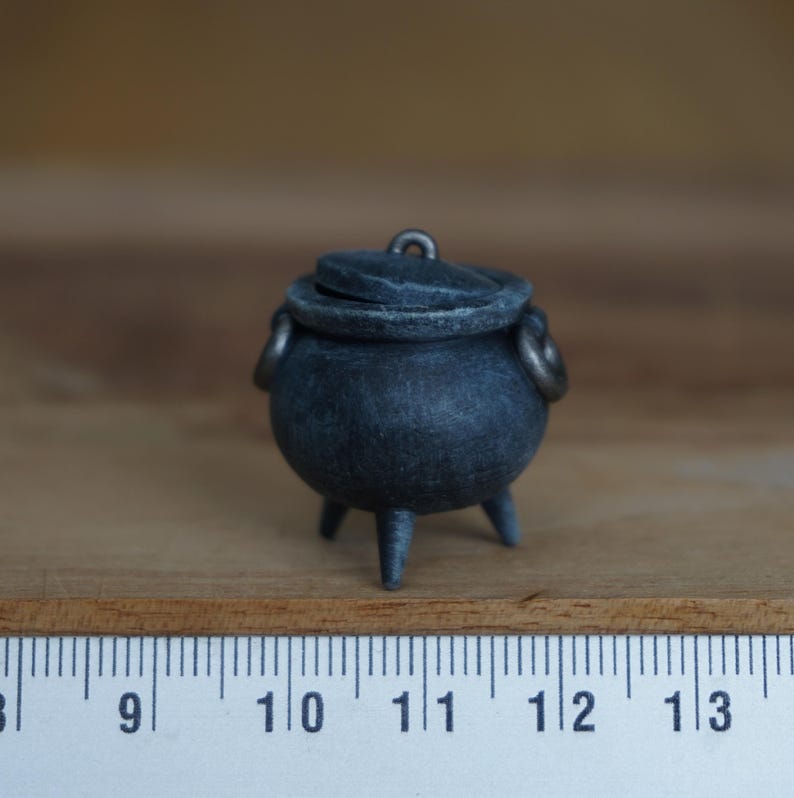 Miniature Cauldron, Witch Wizard Diorama Scale 1:12 - Etsy