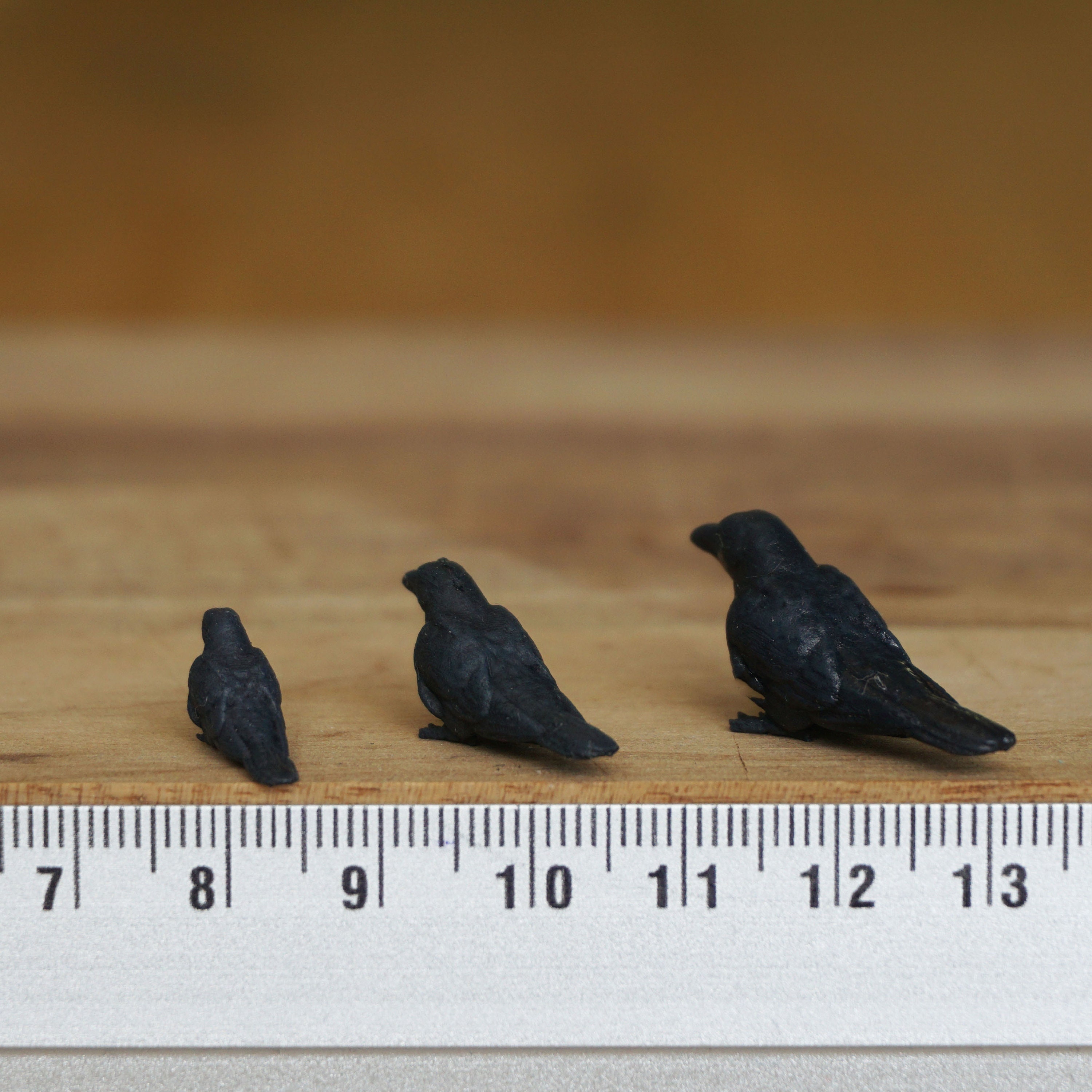 Miniature Sitting Raven, 1:12 Scale Mini Black Birds, Haunted Spooky ...