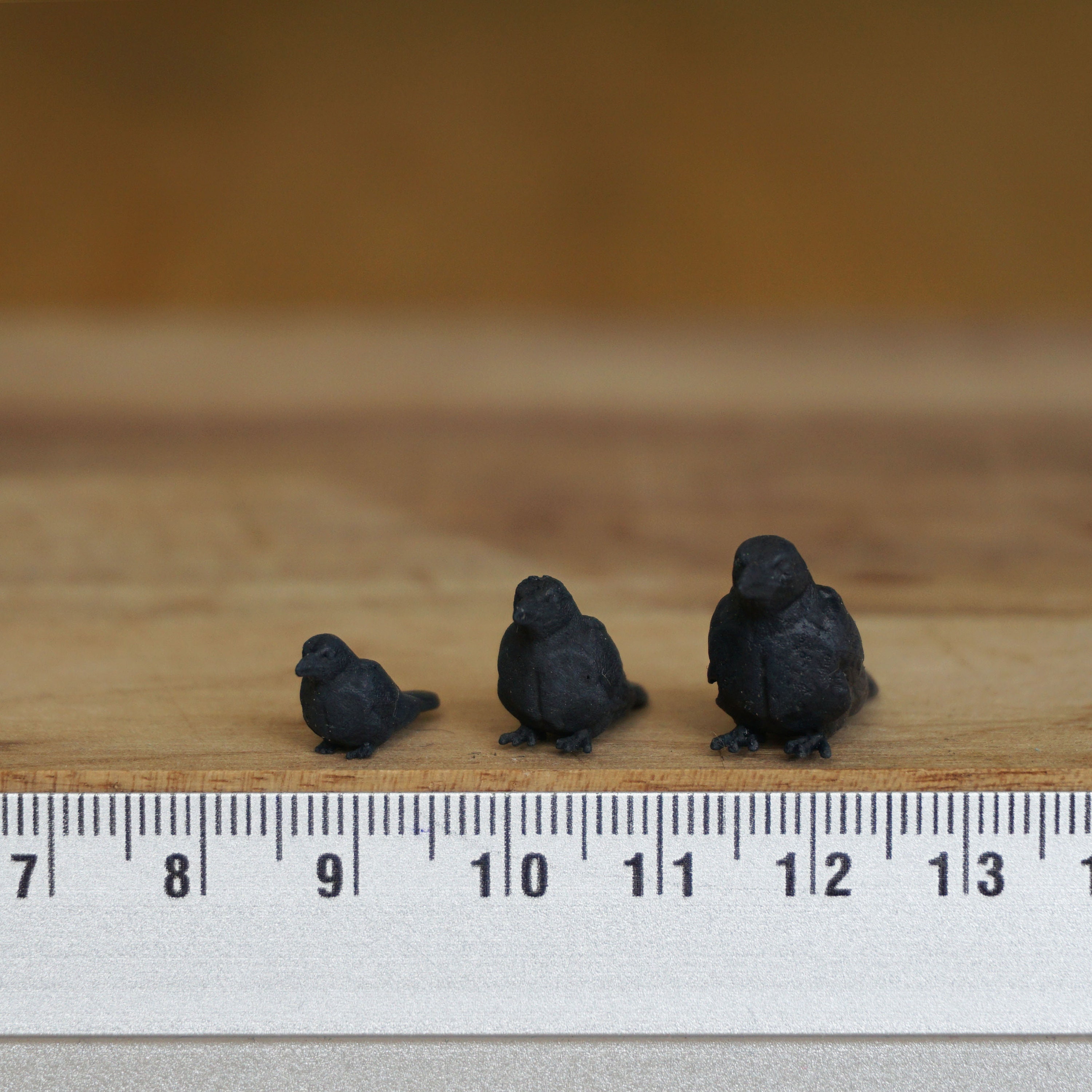 Miniature Sitting Raven, 1:12 Scale Mini Black Birds, Haunted Spooky ...