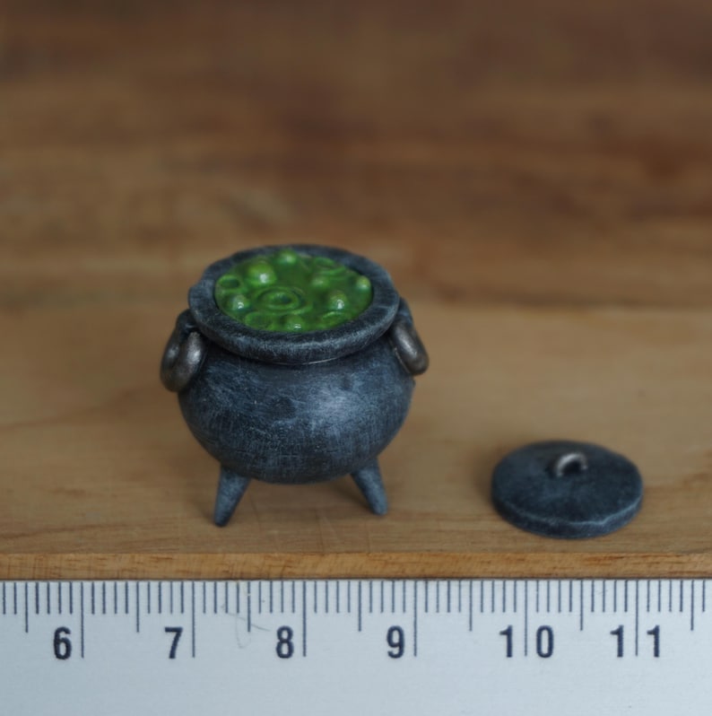 Miniature Cauldron, Witch Wizard Diorama Scale 1:12 - Etsy