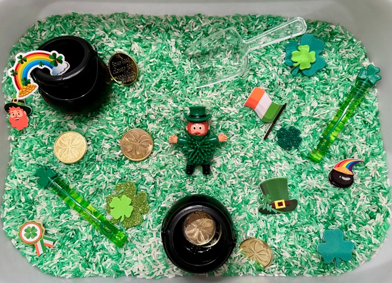 St. Patricks Day Sensory Bin Materials - Etsy