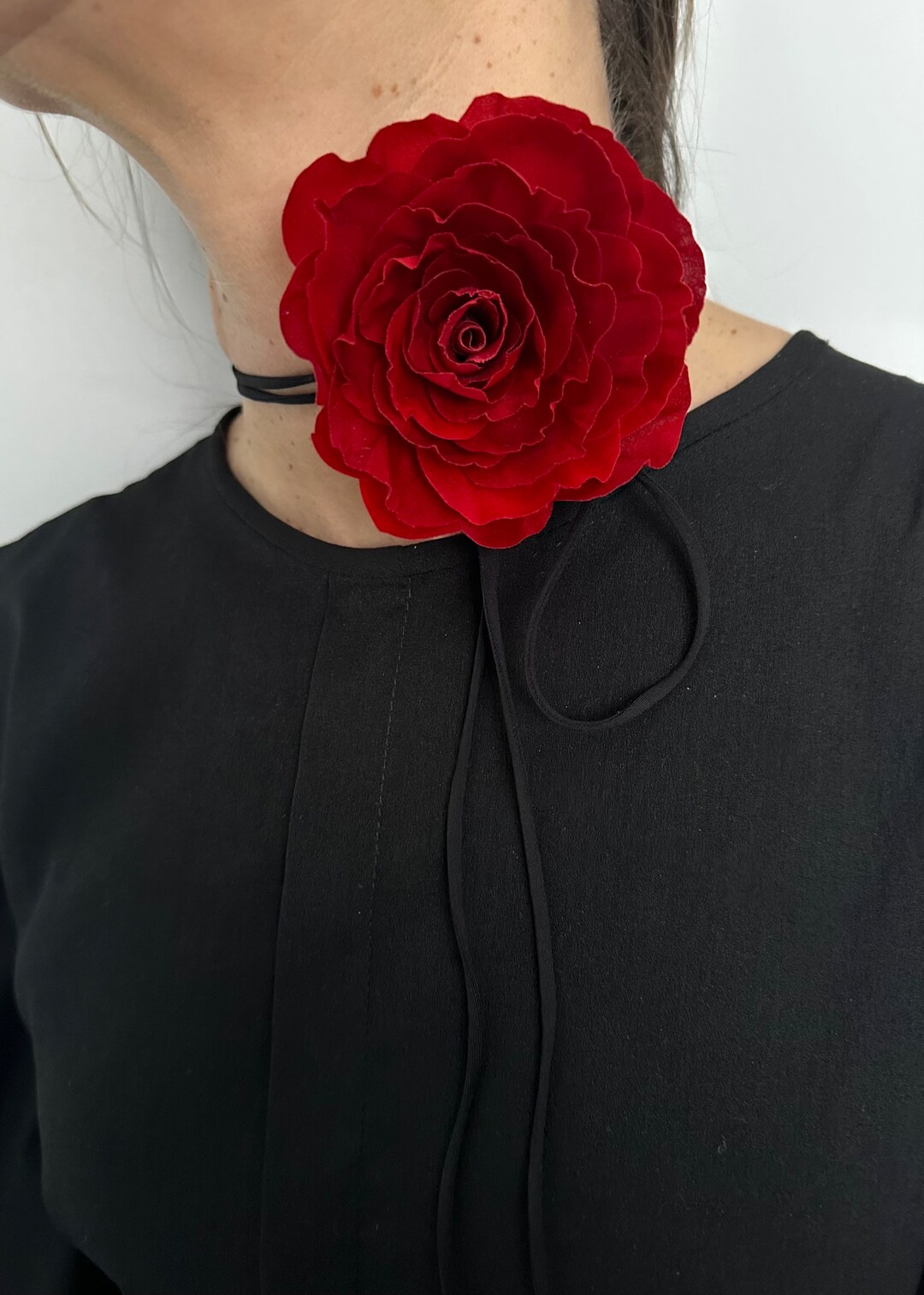 Silk Flower Choker, Rose Necklace. Handmade Flower Necklace. Rossette ...