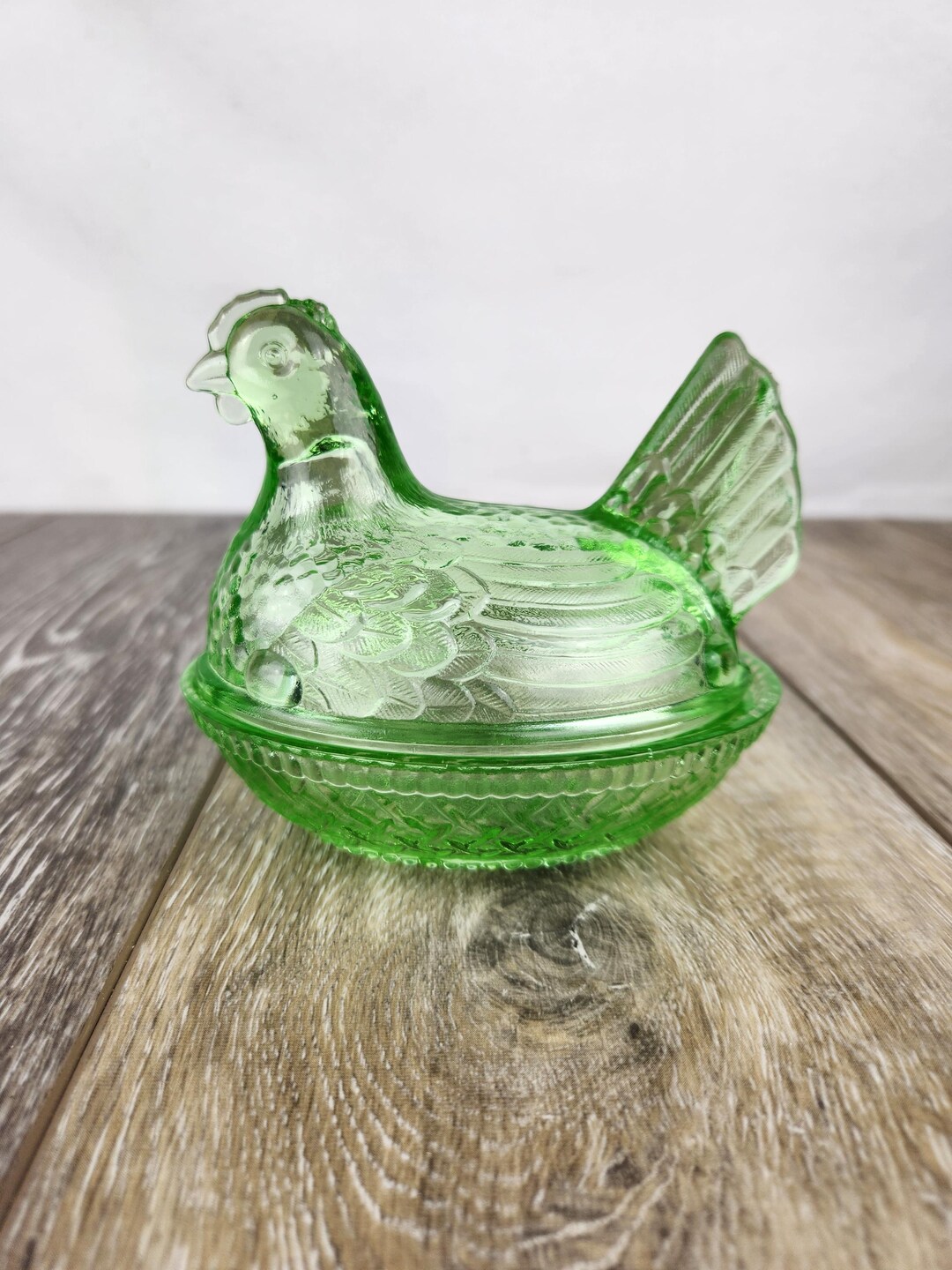Lime Green Glass Hen on Nest UV Reactive Covered Trinket Dish - Glows ...