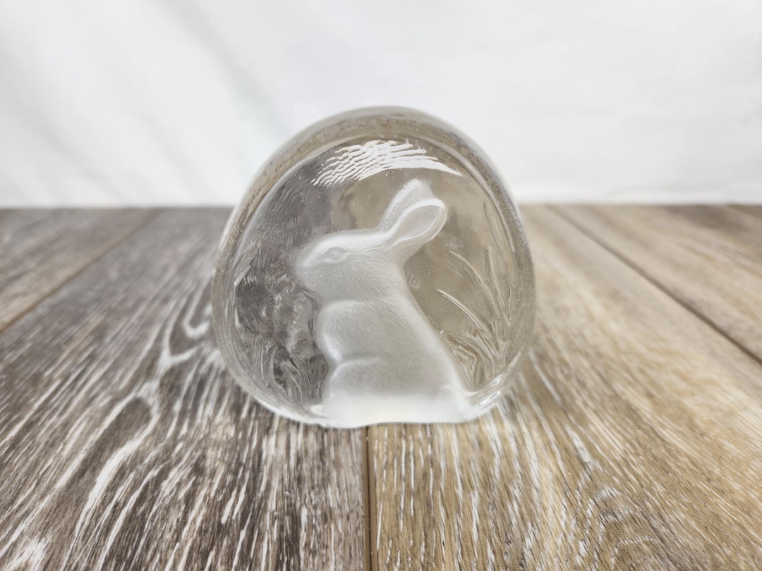 Vintage Zajecar Lead Crystal Bunny Paperweight – Yugoslavia Glass ...