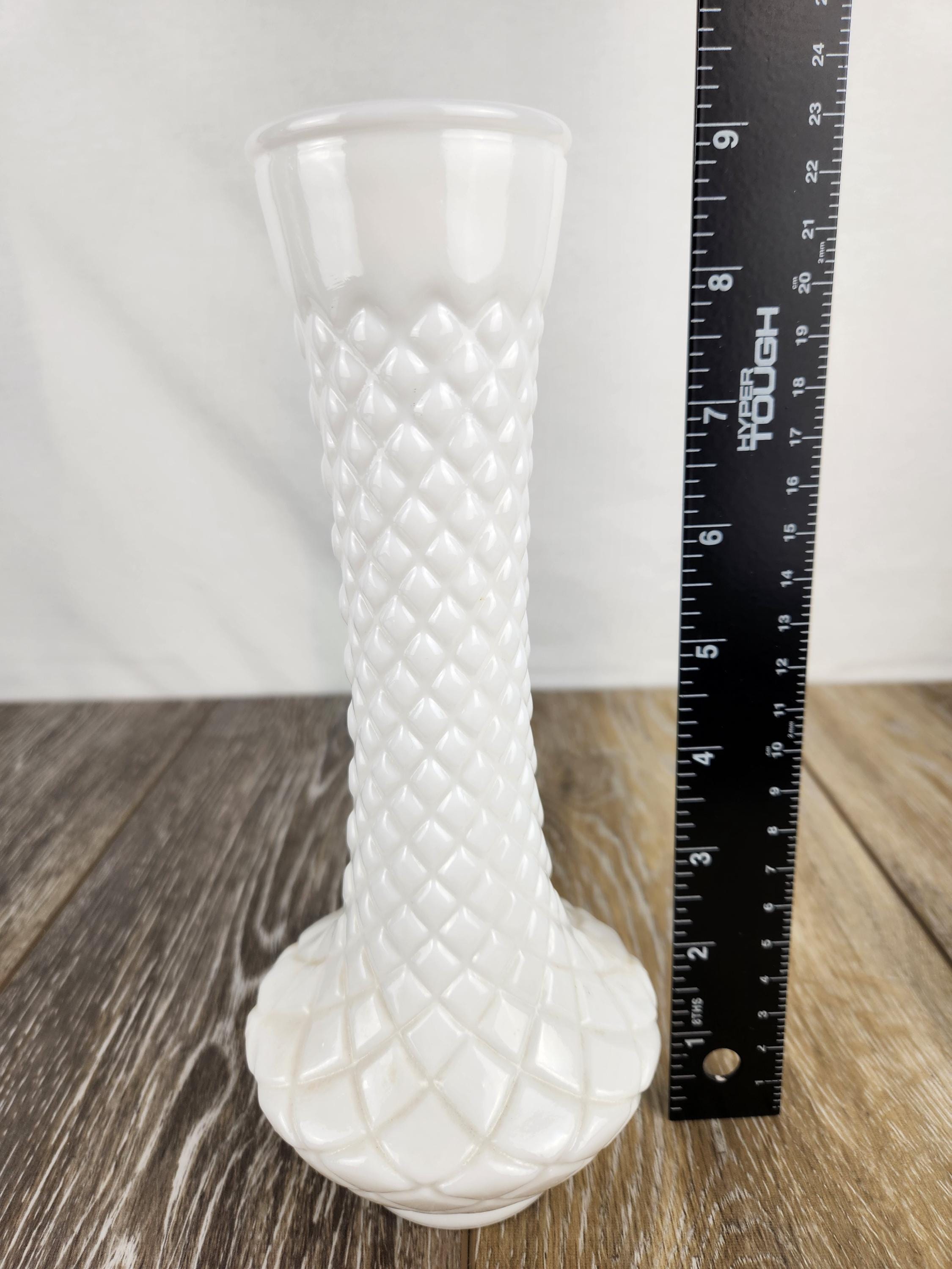 Milk Glass Quilted Diamond Pattern 9 Bud Vase Vintage Hoosier 4092 ...
