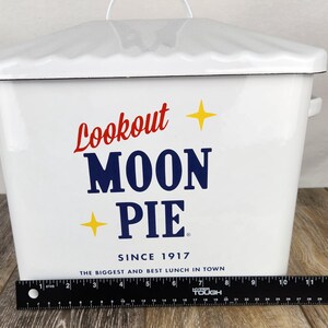 Moon Pie Enamelware Bread Box Bin Large White Metal Storage Container ...