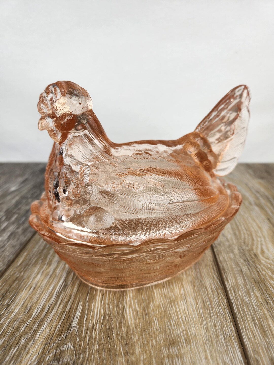 Peach Pink Glass Hen on Woven Nest - Chicken Candy Dish or Trinket Dish ...