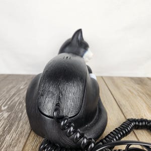 Vintage 1980s Tuxedo Cat Telephone – KLC Telemania Black & White Corded ...