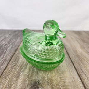Green Vaseline Uranium Glass Style Duck hen on Nest Trinket Dish Glows ...