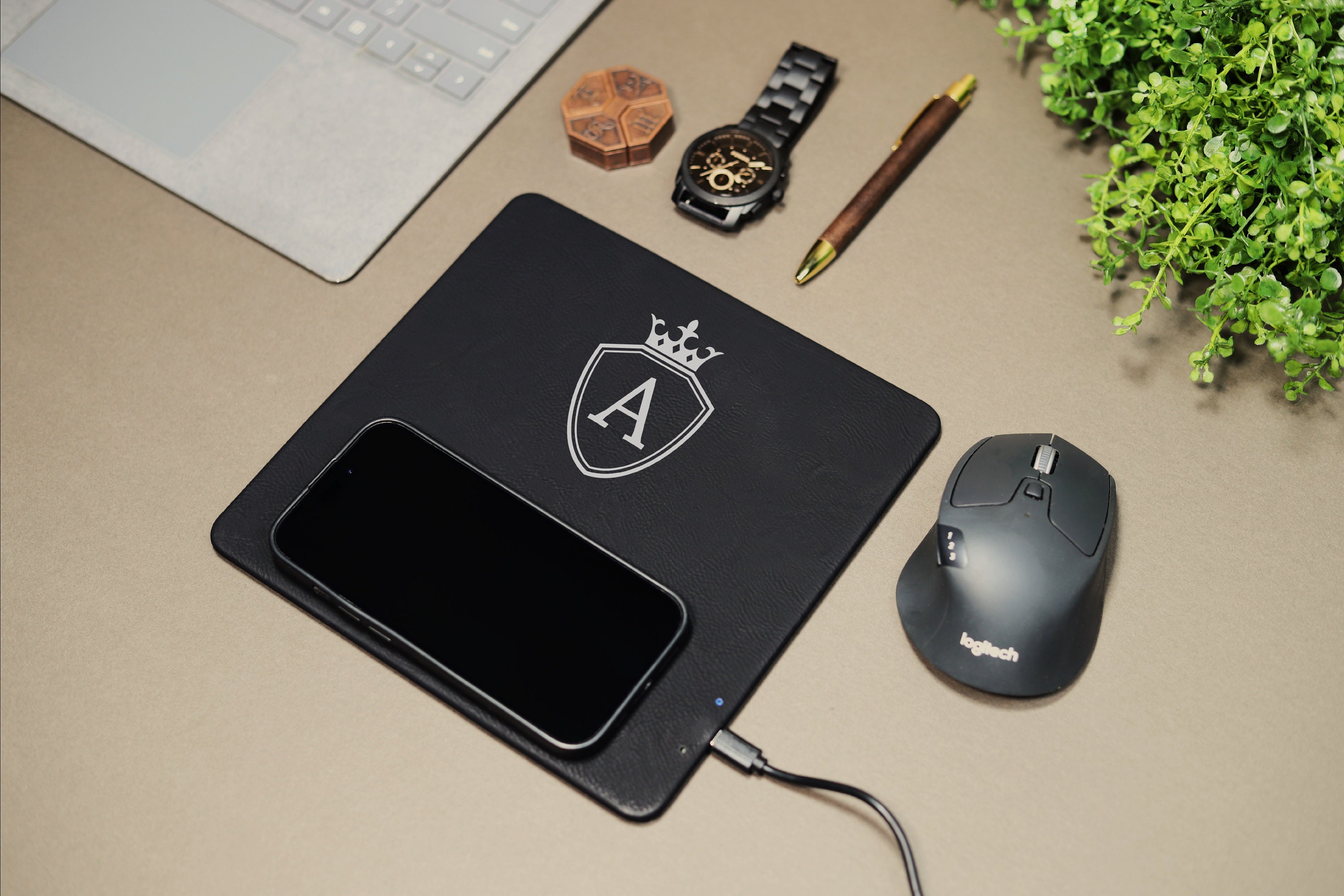 Custom Charging Mat, Personalized Leather Wireless Charger,personalized ...