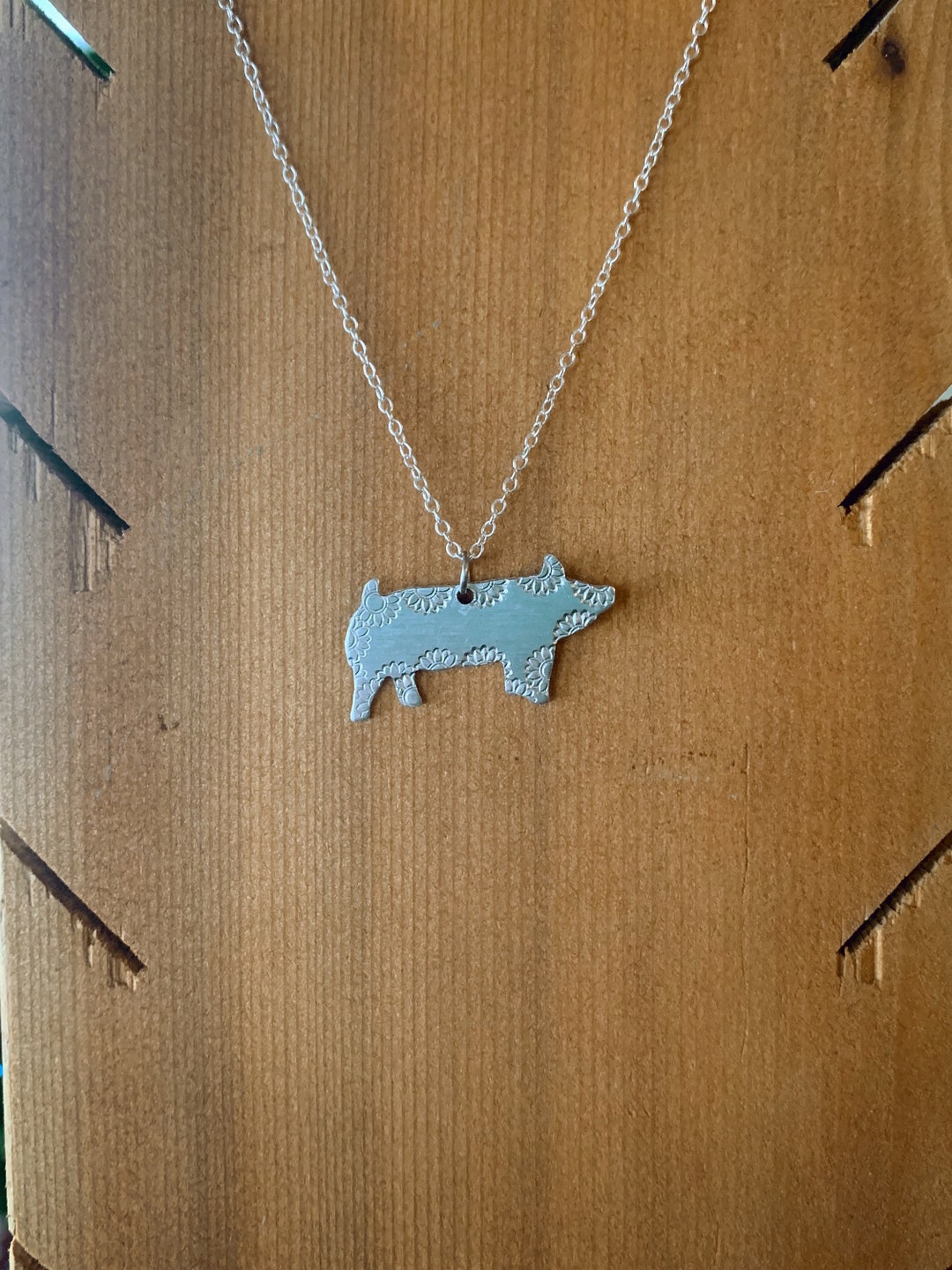 Customizable Stock Show Necklace - Etsy
