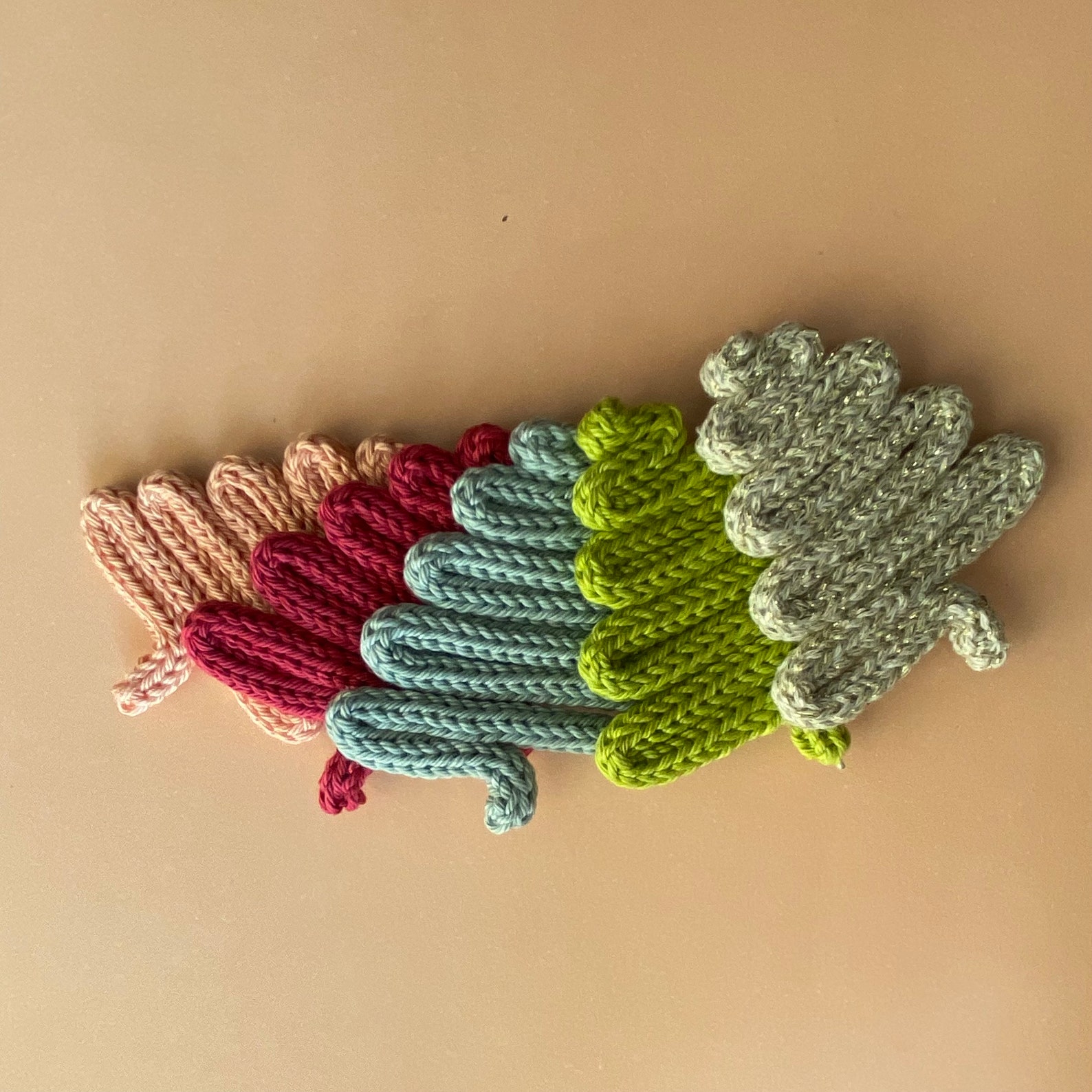 Knitted Wire Wall Decor, Knit Wire, Knitted Christmas Trees, Christmas ...