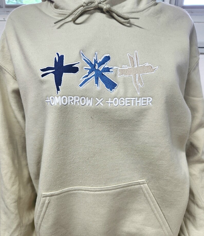 Txt Embroidered Apparel , Freefall Txt Embroidered Tshirt, Freefall Txt ...