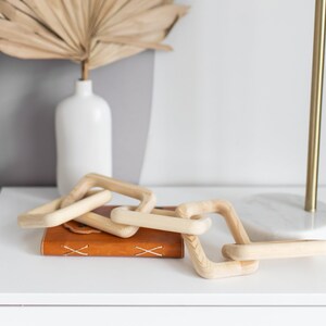 Wood Chain Decor 5-link I Hand Carved Wooden Decor I Farmhouse Decor I ...