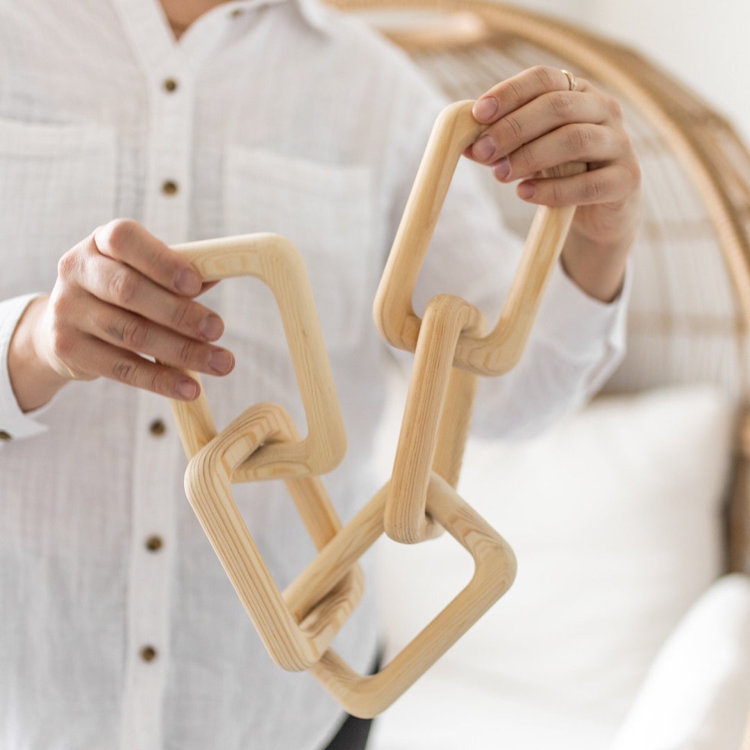 Wood Chain Decor 5-link I Hand Carved Wooden Decor I Farmhouse Decor I ...
