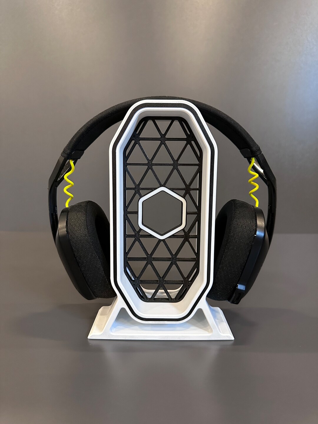 Modern Headphones Stand I Customizable Headphone Holder - Etsy
