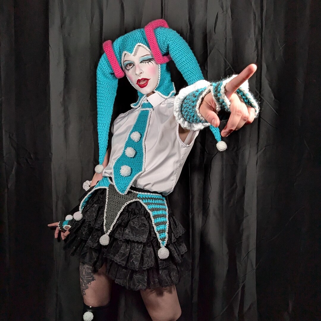 Jester Miku Set - 4 Piece Hatsune Miku Crochet Cosplay - Blue Clown ...