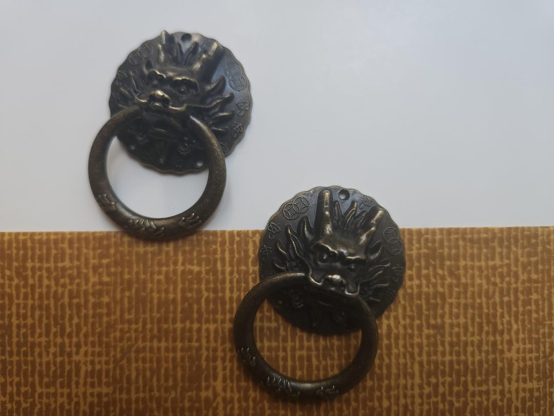 Dragon Head Ring Pulls in Antique Bronze - Etsy