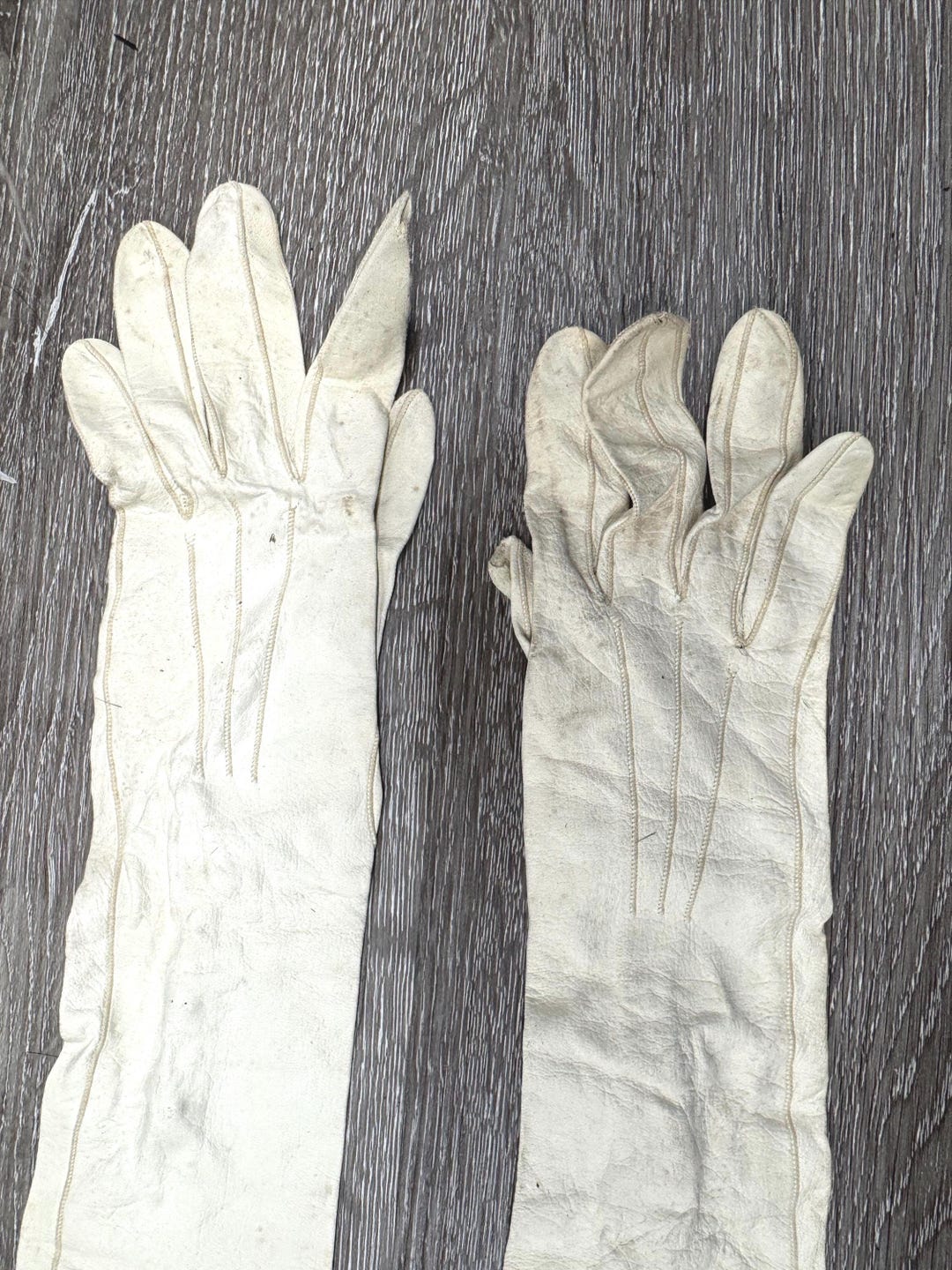 1920s White Leather Opera Gloves: 24
