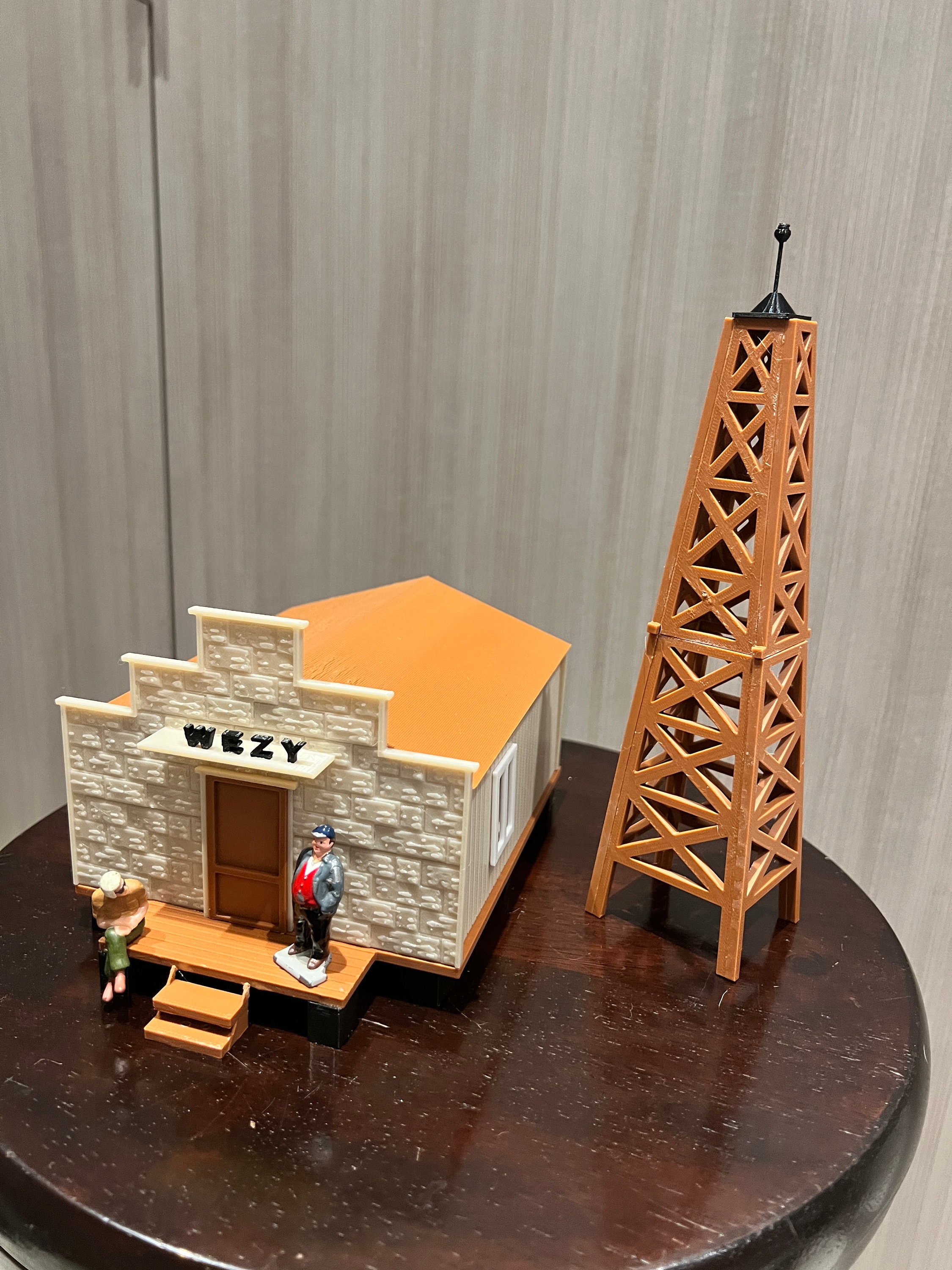 O Scale wezy Radio Station and Towe Kit - Etsy