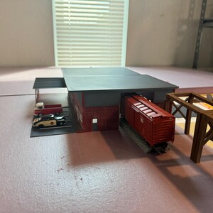 HO Scale Drive Thru Industrial Building - Etsy