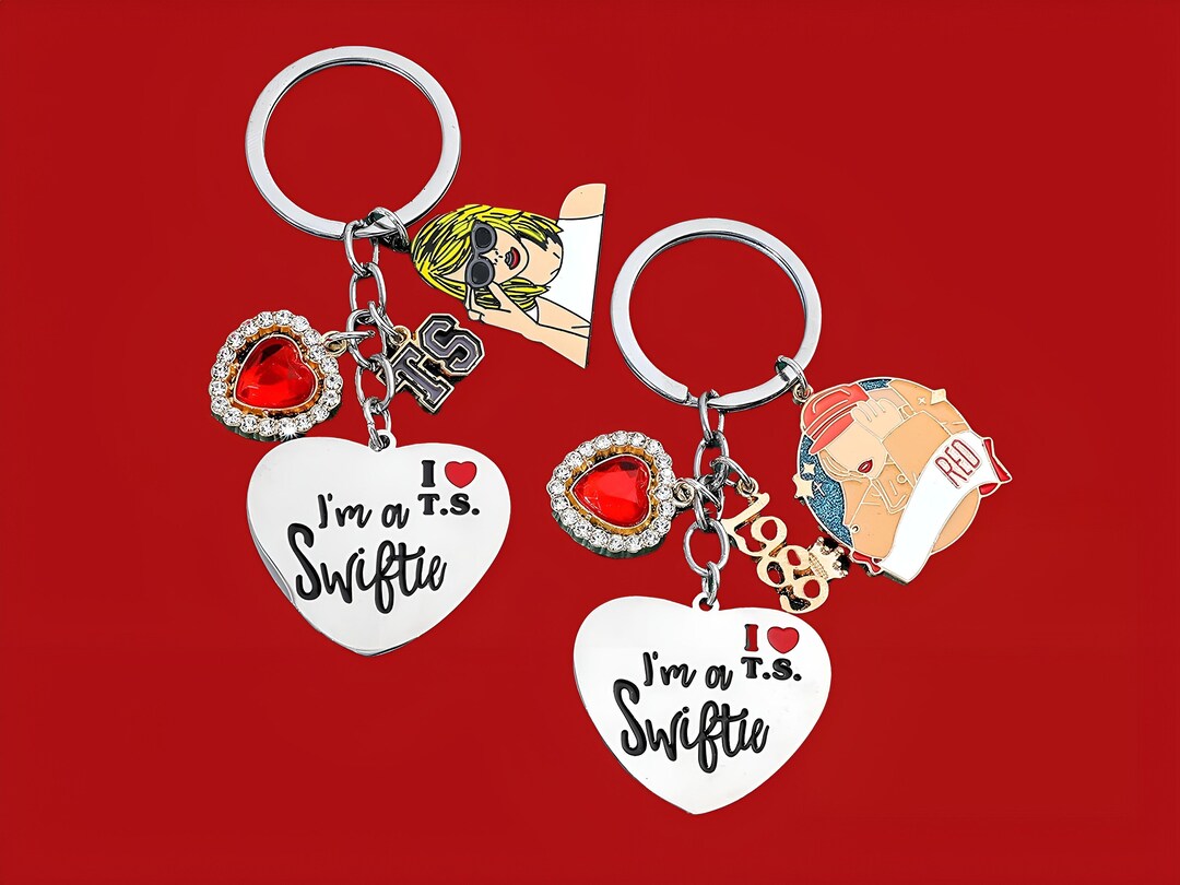 DELUXE Taylor Swift i'm a Swiftie 4-charm Keychains Enamel Stainless ...