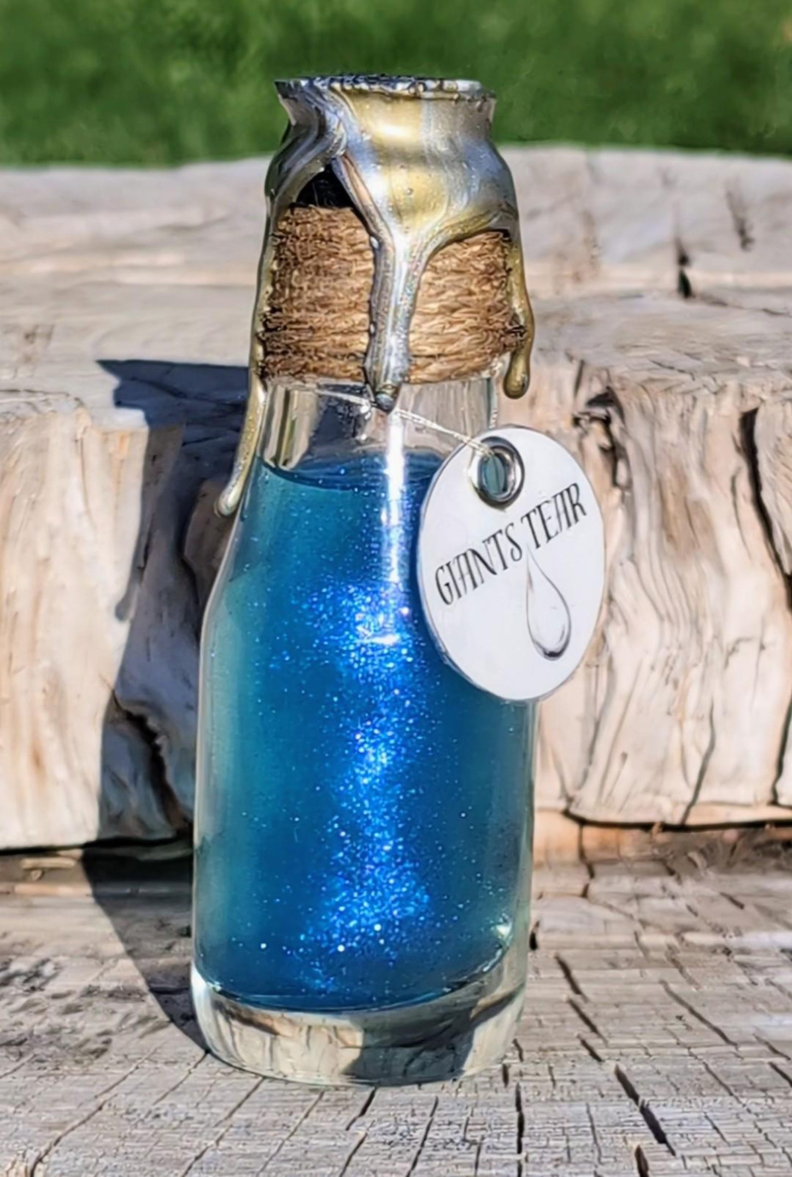 Fairytale Tear Drop Potion Bottle Apothecary, Small Magic Bookshelf ...