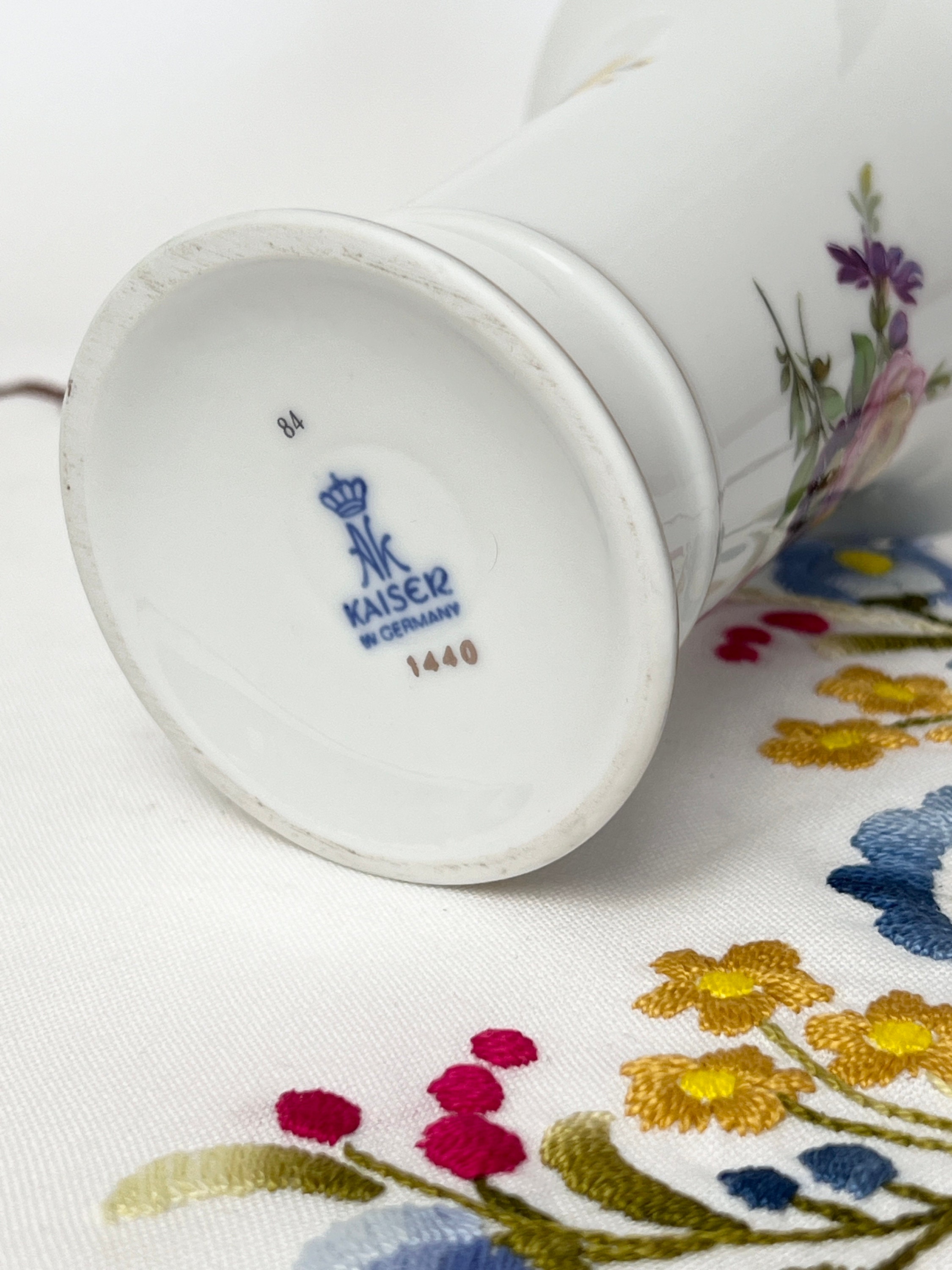 Porcelain Kaiser Vase for Flowers, Vintage - Etsy