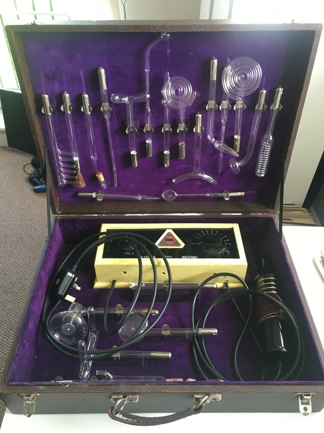 Large and VERY RARE Restored sano Violet Ray Machine in Great Condition ...