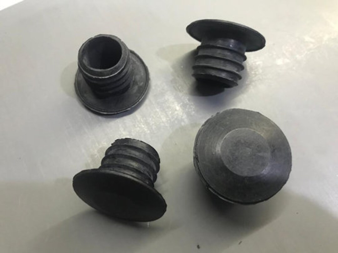 Mercedes R107 W114 W115 W116 W123 W124 W126 W201 Plugs for - Etsy