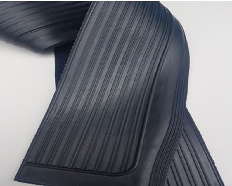 Mercedes R107 SL Roadster and Mercedes C107 SLC Coupe Door Sill Rubber ...