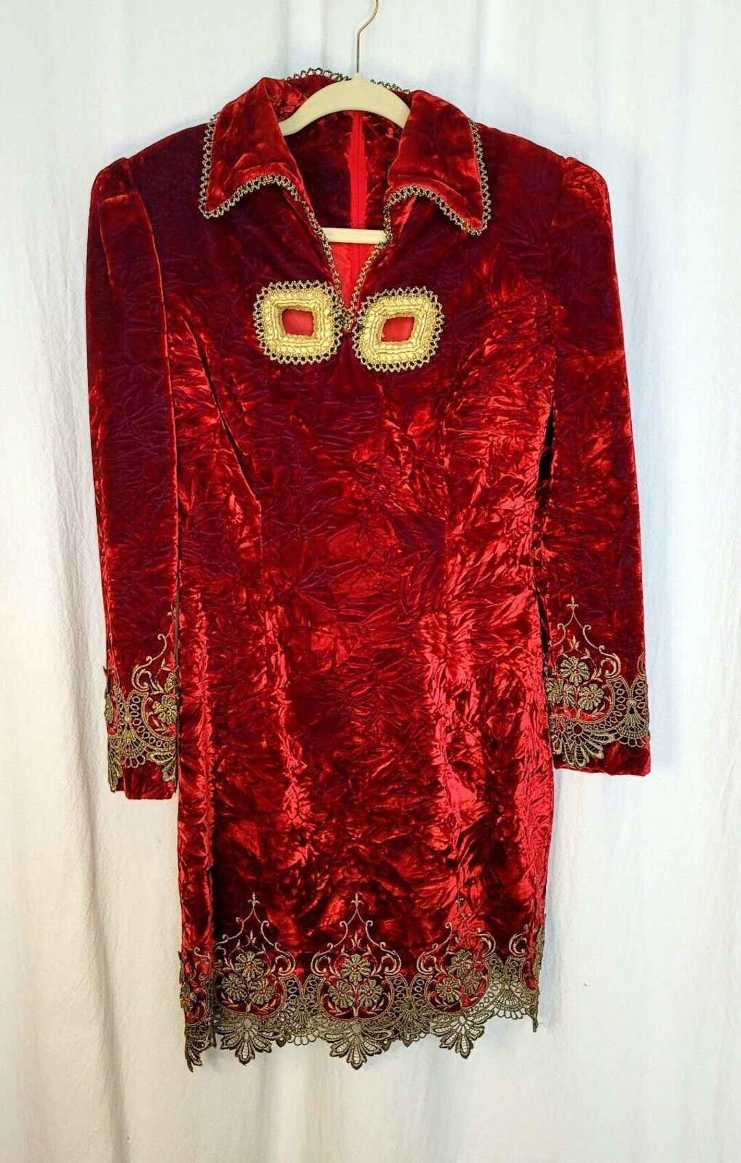 Patricia Rhodes Dress Red With Irridescent Crushed Velvet Gold GOT ...