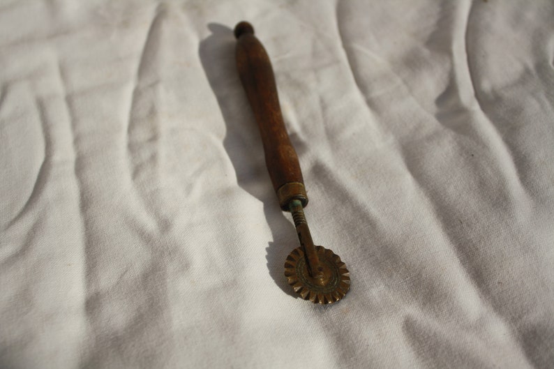 Old Brass and Wood Pasta Cutter, Vintage Dough Cutters, Grandmas Pasta ...