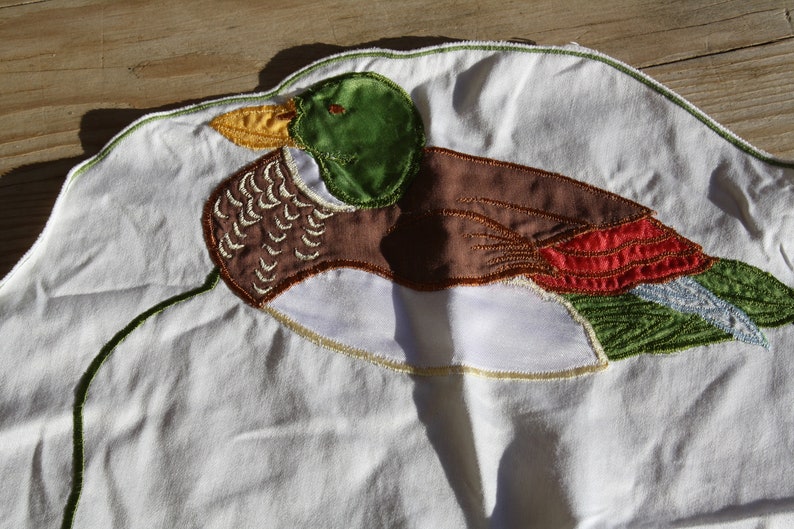 Wild Duck Motif Table Centerpiece, Small Tablecloth With A Bird - Etsy
