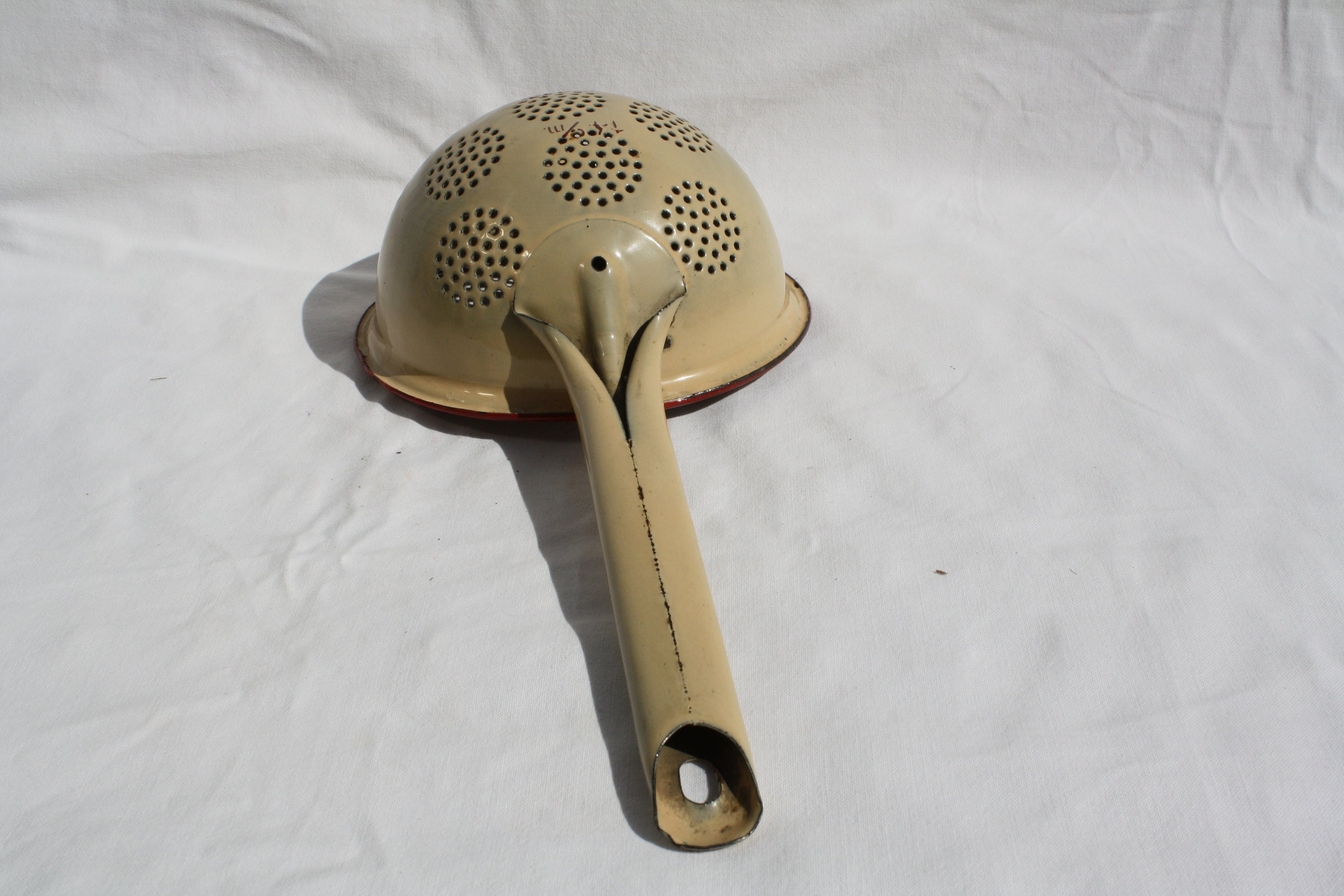 Vintage Cream Colored Enameled Long Handled Colander - Etsy