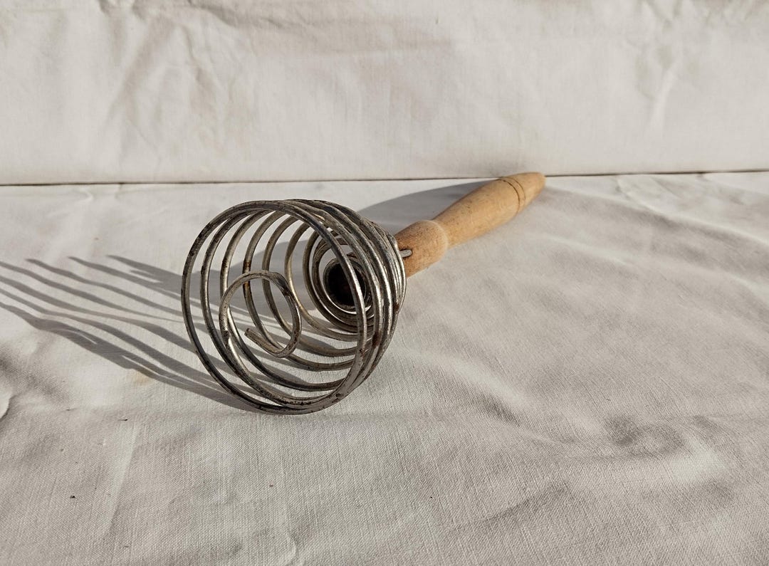 Vintage Kitchen Utensil, Hand Whisk With Wooden Handle, Spiral Whisk ...