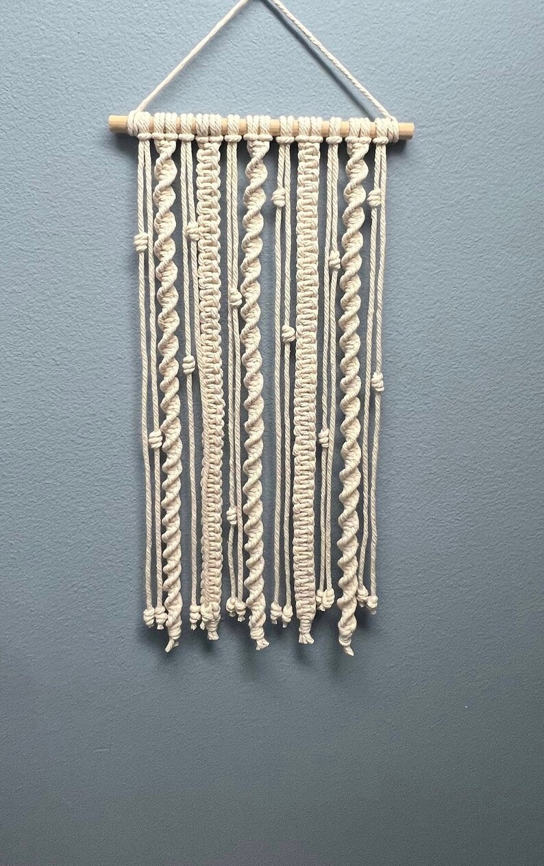 Small Hand-tied Macrame Wall Hanging - Etsy