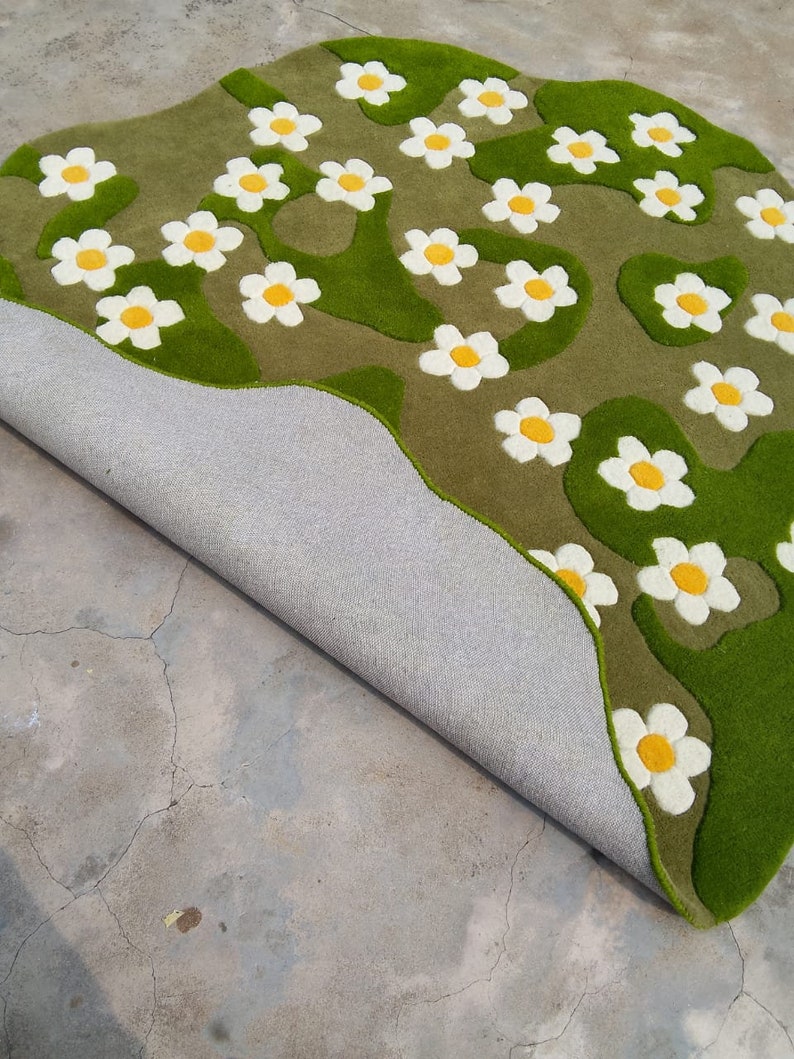 Handmade Daisy Rug, Irregular Grass Meadow Rug, Green White Rug, Moss ...
