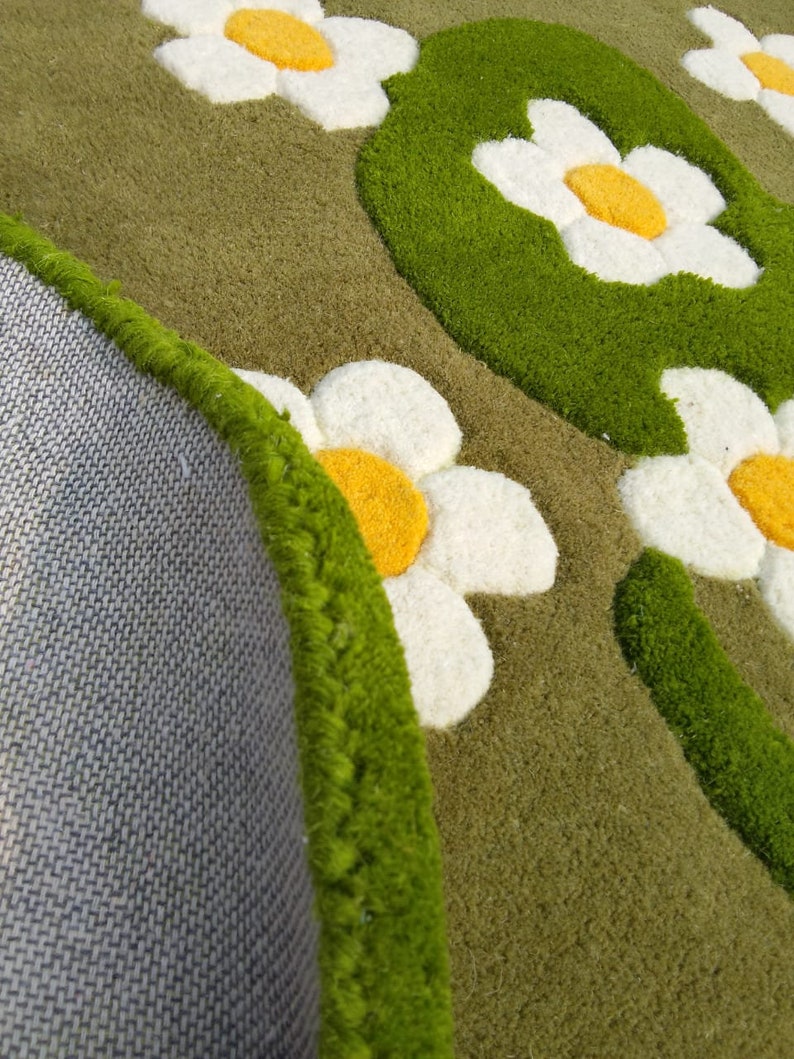 Handmade Daisy Rug, Irregular Grass Meadow Rug, Green White Rug, Moss ...