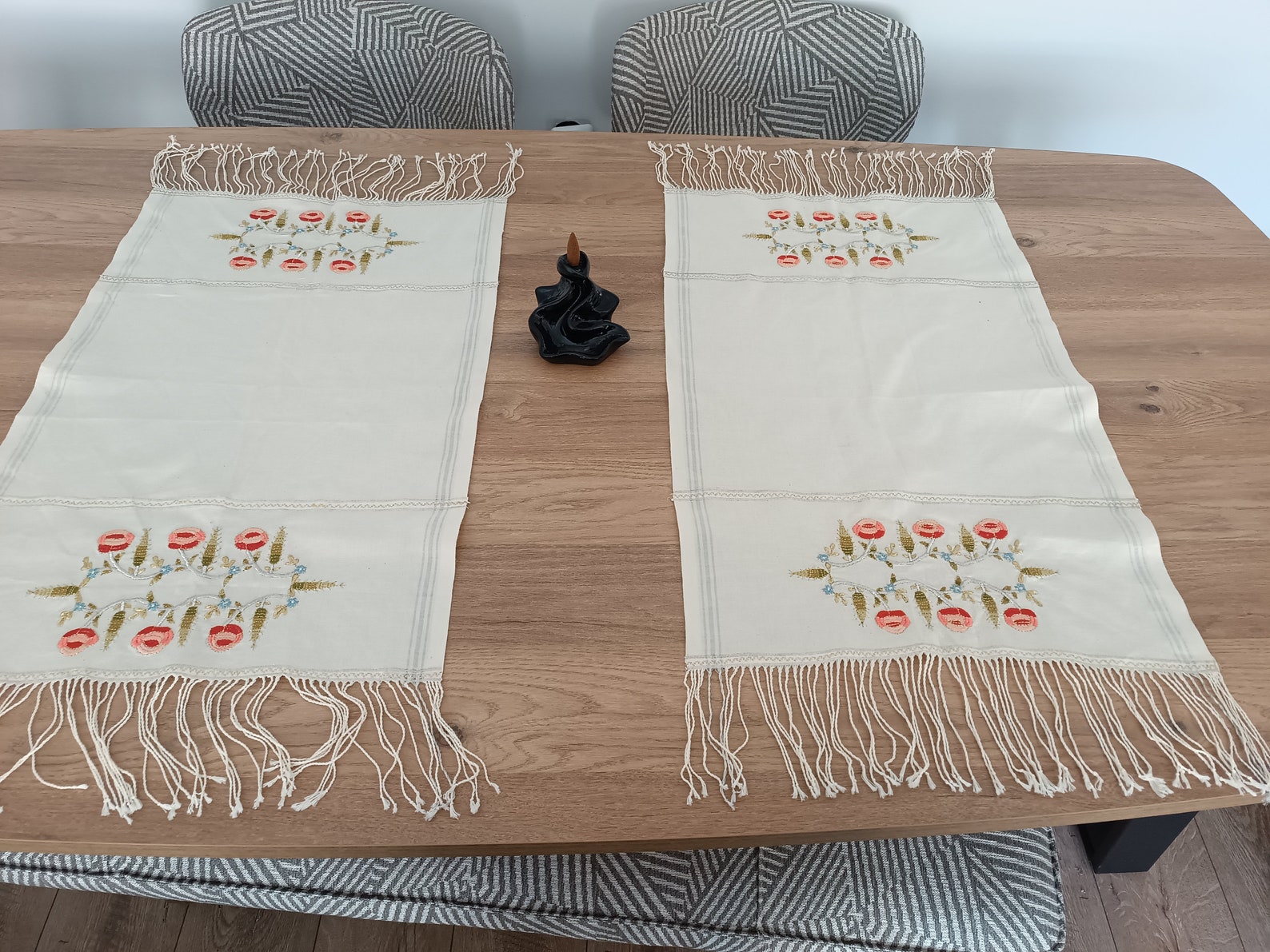 Embroidered Table Topper - Etsy