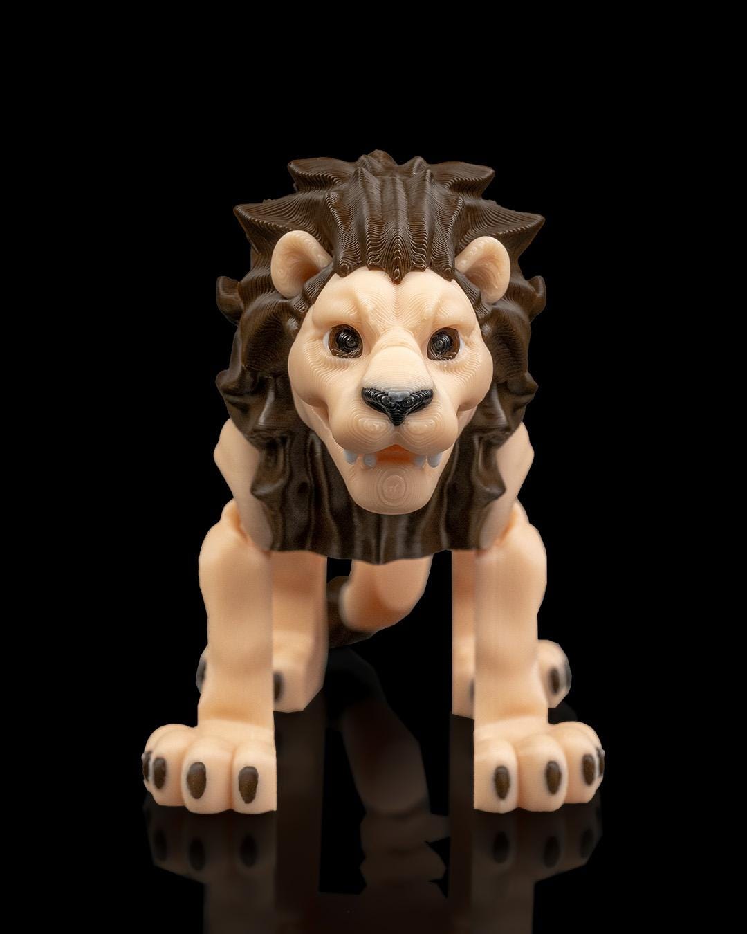 3D Printed Lion - Highly Detailed 8cm Plastic Model, Customizable Color ...