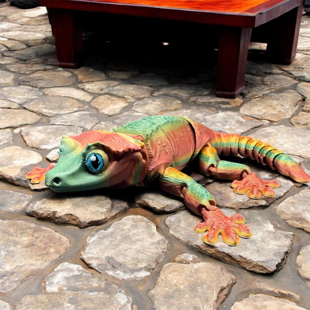 Flexi Crested Gecko!- 3D Printed Articulated Model, Customizable Colors ...