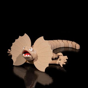 Whacky Articulating Frilled Lizard - Customizable 3D Printed Toy With ...