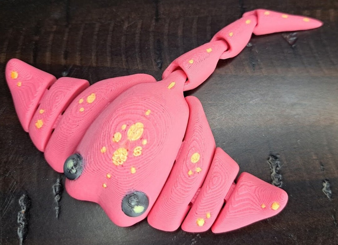 Articulated 3D Printed Multicolor Stingray Toy With Cute Eyes - Ocean ...