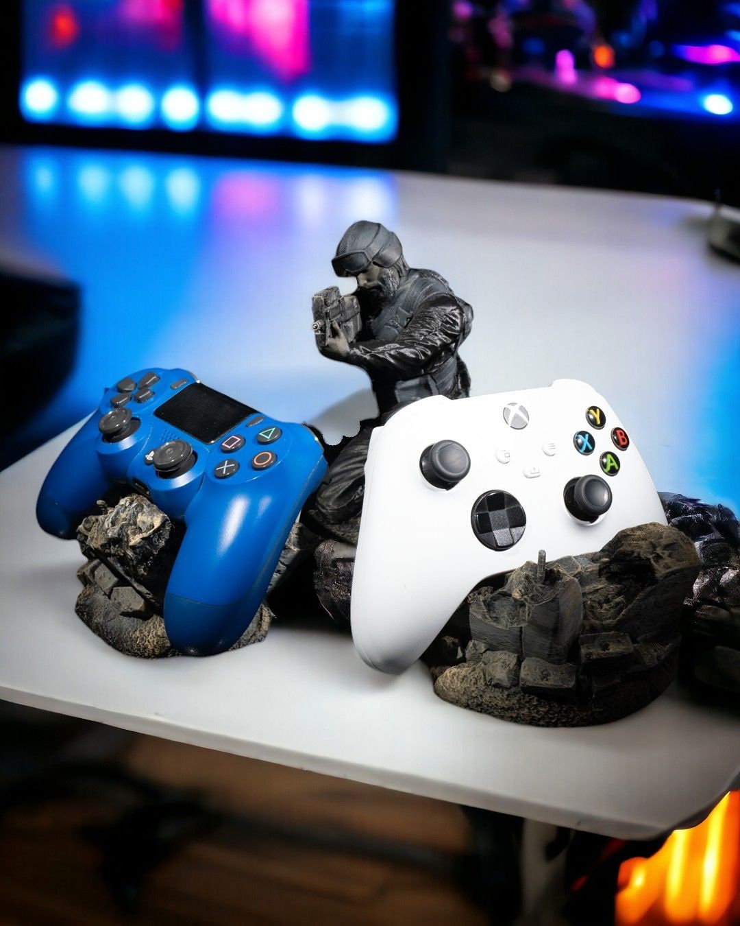 3D Printed Soldier Controller Holder: Gaming Desk Organizer - Etsy