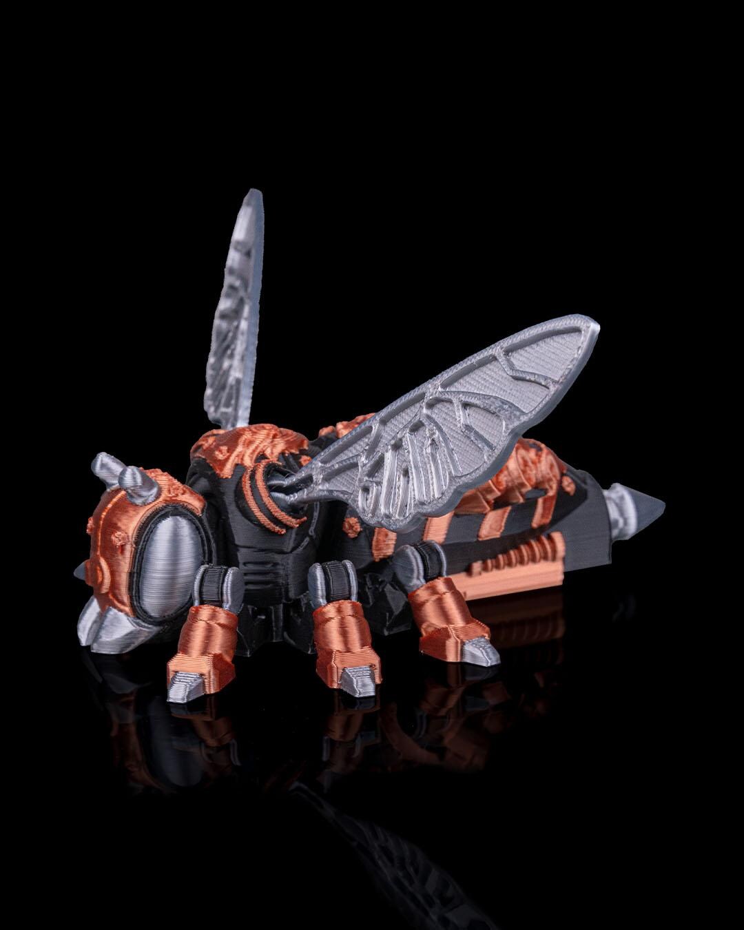 3D Printed Mech Stinger Wasp Figurine – Customizable Robotic Insect ...